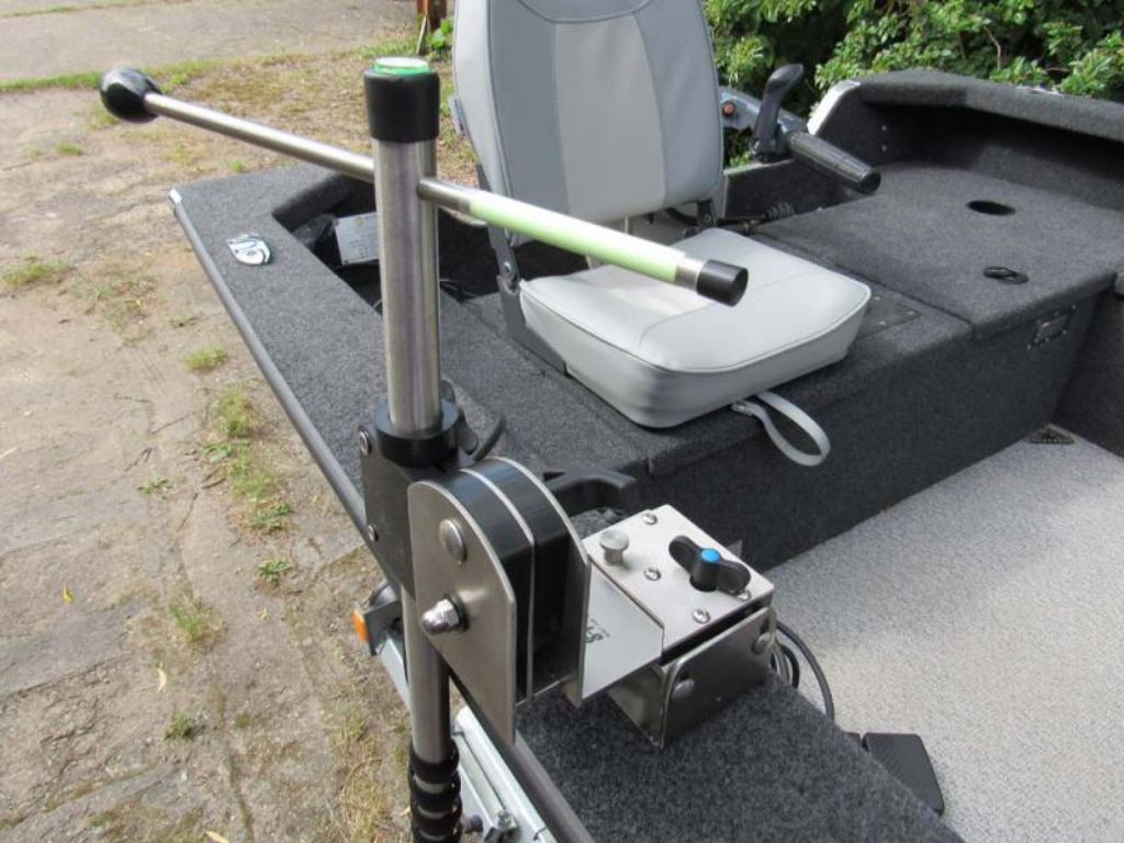 Qwest Marine Romania. sonar pointer