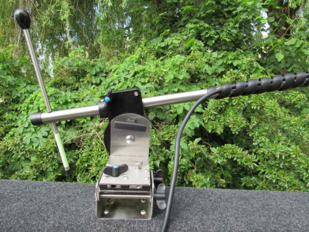 Qwest Marine Romania. sonar pointer